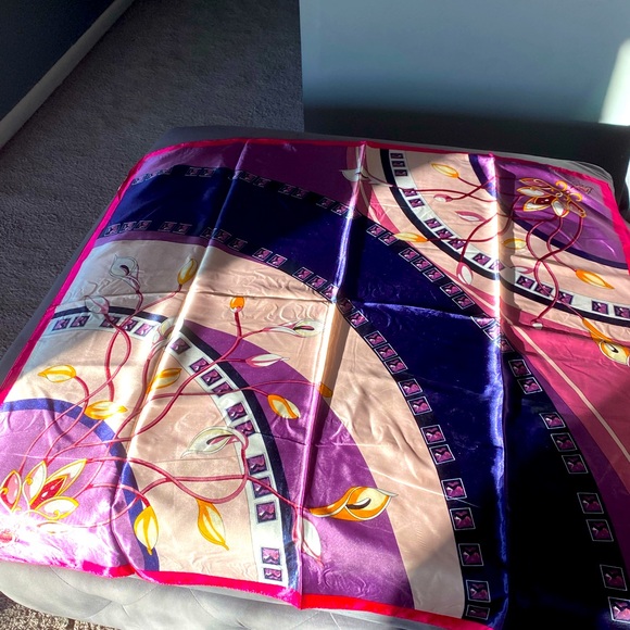Double M Milano | Accessories | Gorgeous 0 Silk Double M Milano ...